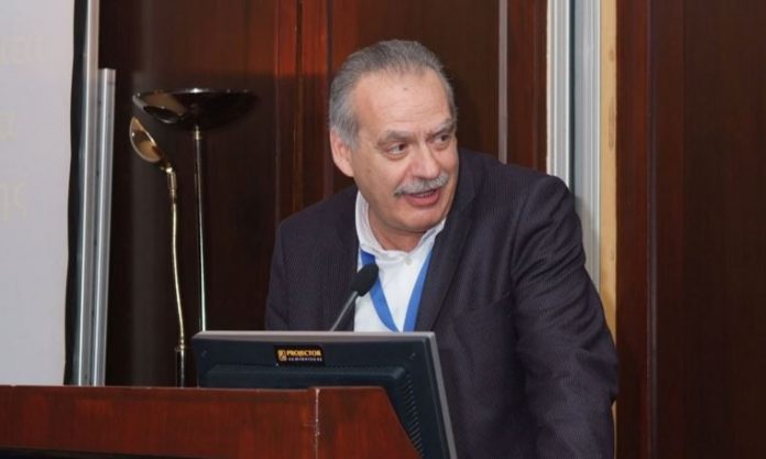 Σύντομα η χορήγηση αντιβιοτικών μόνο με ειδική ιατρική συνταγή, λέει ...