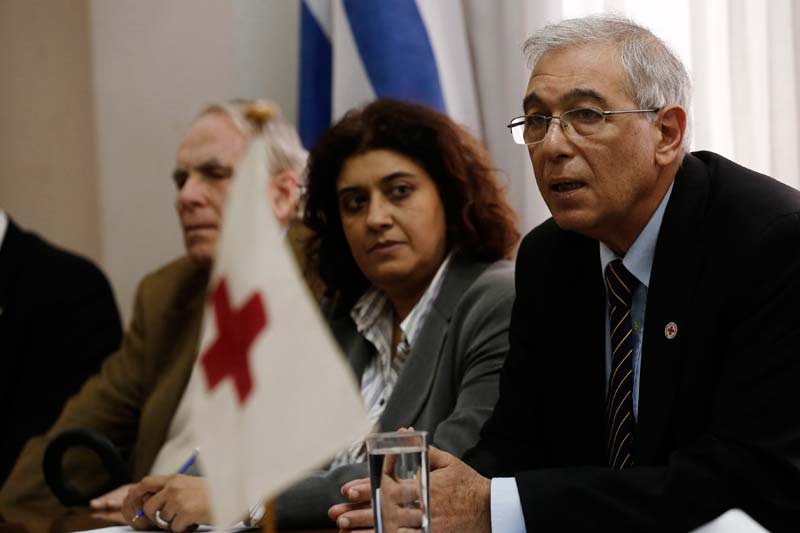 «Αγώνας δρόμου» για να αποφευχθεί η αποπομπή του Ελληνικού Ερυθρού ...