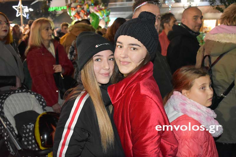Αλεξάνδρεια: Χριστουγεννιάτικη λάμψη με το άναμμα του δέντρου και guest ...