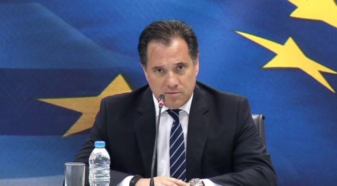 Αδ. Γεωργιάδης για εστίαση: Σε αυτή τη φάση θα λειτουργήσει μόνο σε ...