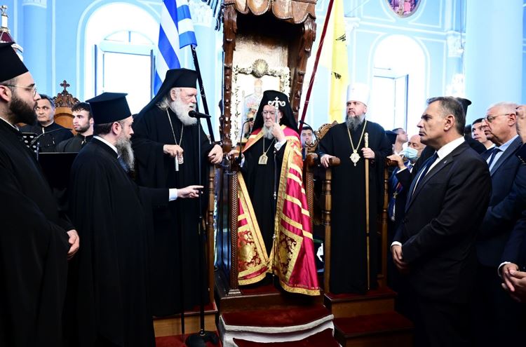 Θάσος: Λαμπρό συλλείτουργο και μηνύματα κοινής συμπόρευσης και ενότητας ...