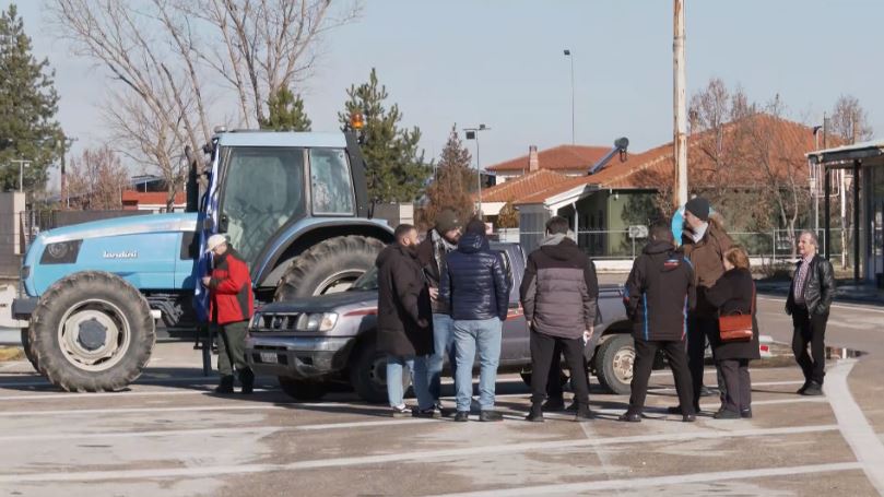 ΕΙΔΗΣΕΙΣ ΣΕ ΒΙΝΤΕΟ: Βασιλικά Θεσσαλονίκης: Συμβολική διαμαρτυρία ...