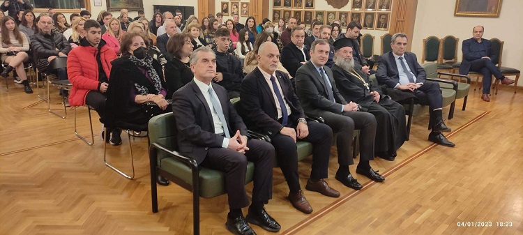 Παρουσία του βουλευτή Σερρών Κωνσταντίνου Μπούμπα στην βραδιά βράβευσης ...