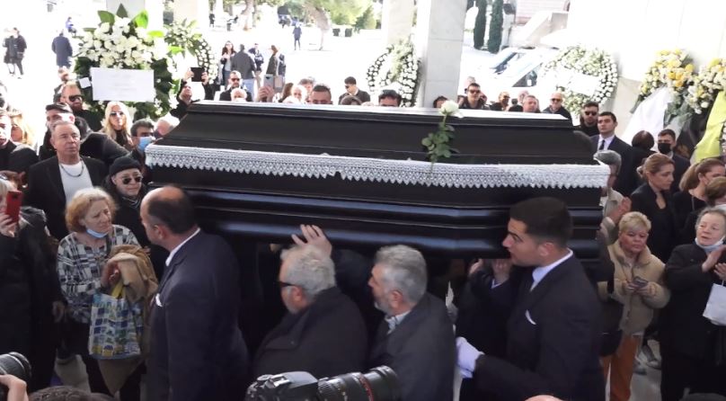 ΕΙΔΗΣΕΙΣ ΣΕ ΒΙΝΤΕΟ: Πολιτική κηδεία του ηθοποιού Νίκου Ξανθόπουλου στο ...