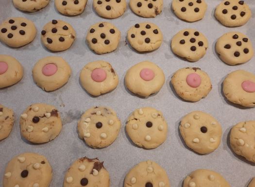 Μπισκότα Cookies. Ένα πεντανόστιμο σνακ για κάθε στιγμή. | Έμβολος