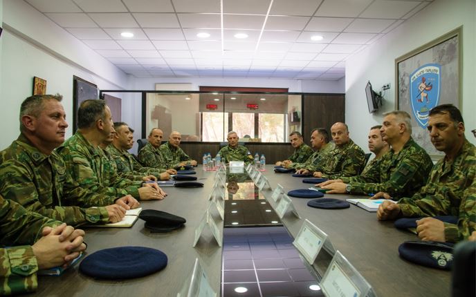 Επίσκεψη Αρχηγού ΓΕΕΘΑ σε σχηματισμούς και μονάδες της ζώνης ευθύνης ...