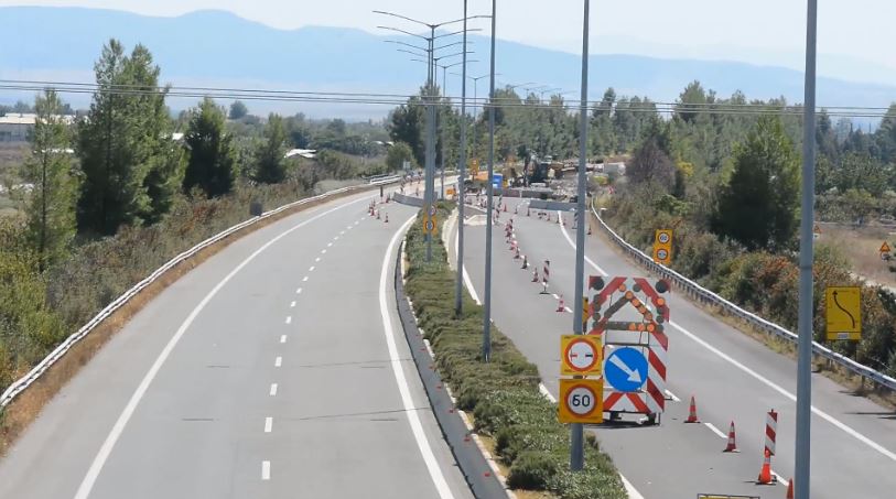 ΕΙΔΗΣΕΙΣ ΣΕ ΒΙΝΤΕΟ: Κλειστή η Εθνική οδός Αθηνών Θεσσαλονίκης από το ...