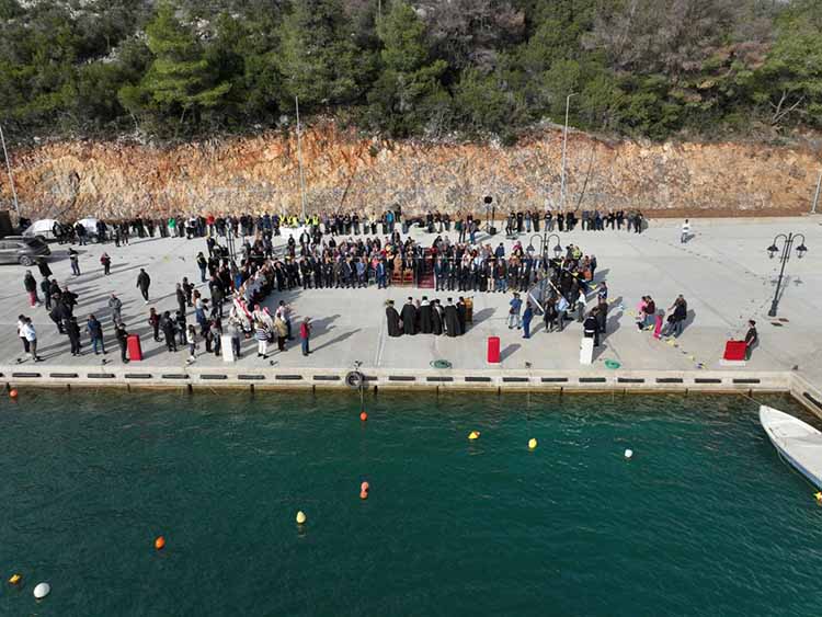 Στα εγκαίνια του αλιευτικού καταφυγίου στην Αγία Άννα ο ΥφΑΑΤ, Διονύσης ...