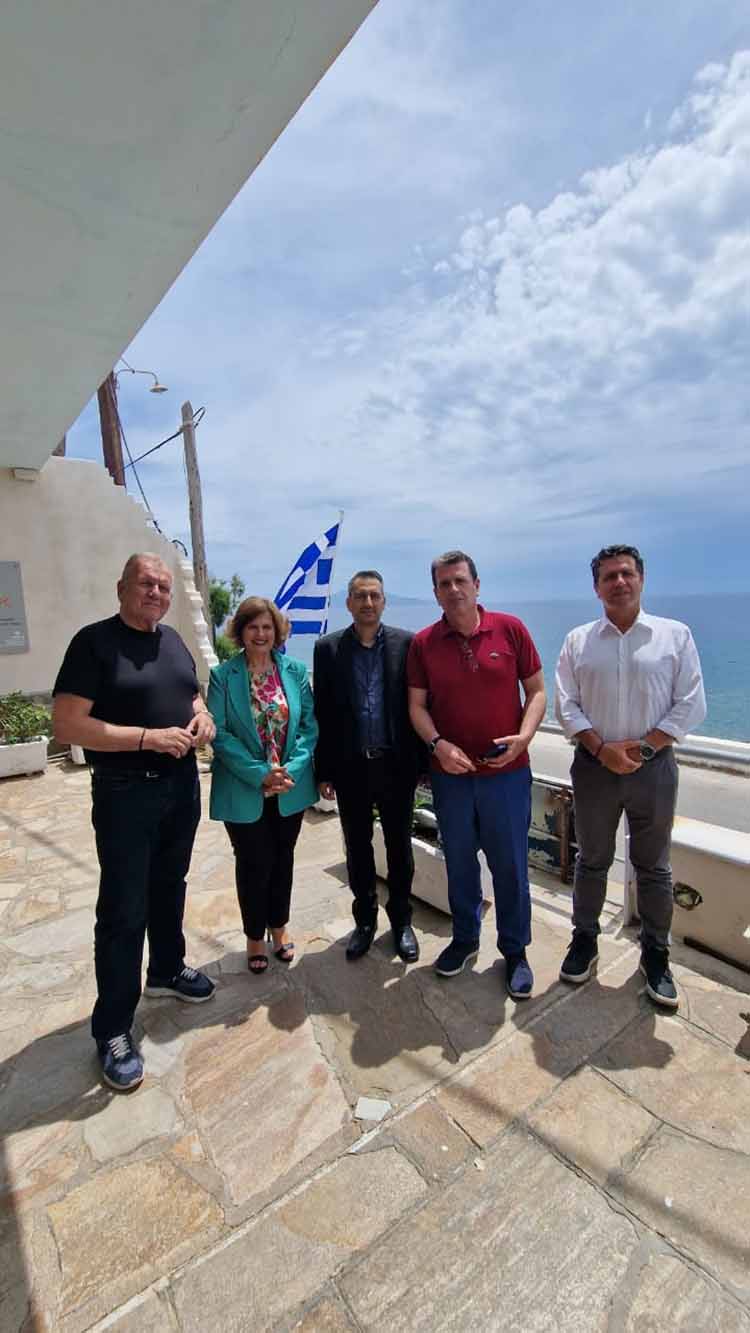Επίσκεψη κλιμακίου της Νέας Δημοκρατίας σε Σάμο, Φούρνους, Θύμαινα και ...