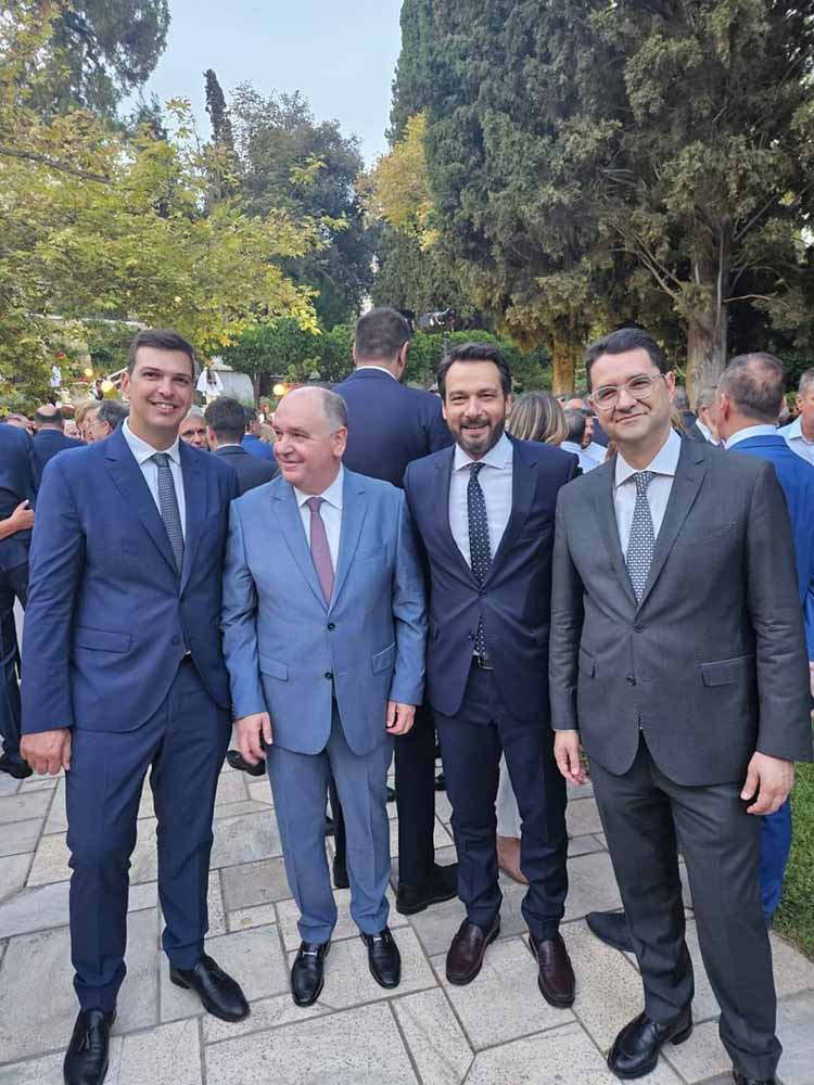 Ο Τάσος Μπαρτζώκας στο Προεδρικό Μέγαρο: 50 χρόνια Δημοκρατίας! Η ...